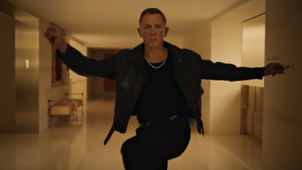 Belvedere ad was Daniel Craig's wave goodbye to 007 character ...