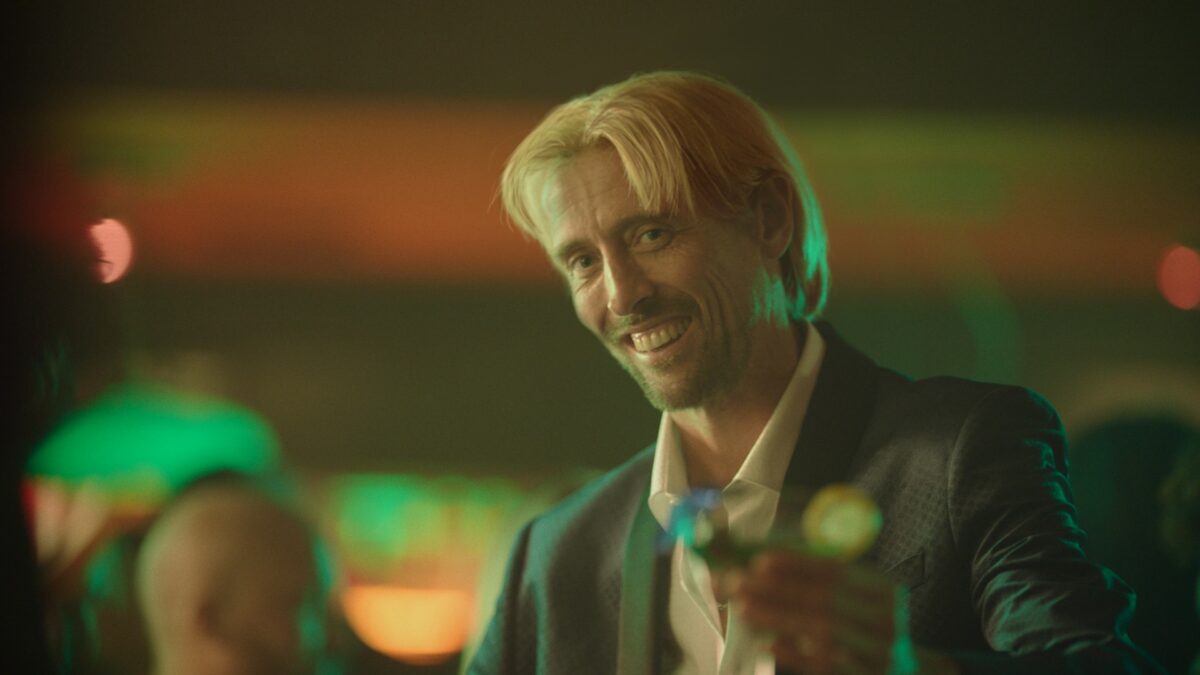 Paddy Power rewrites Peter Crouch unmarried in 'what if' ad